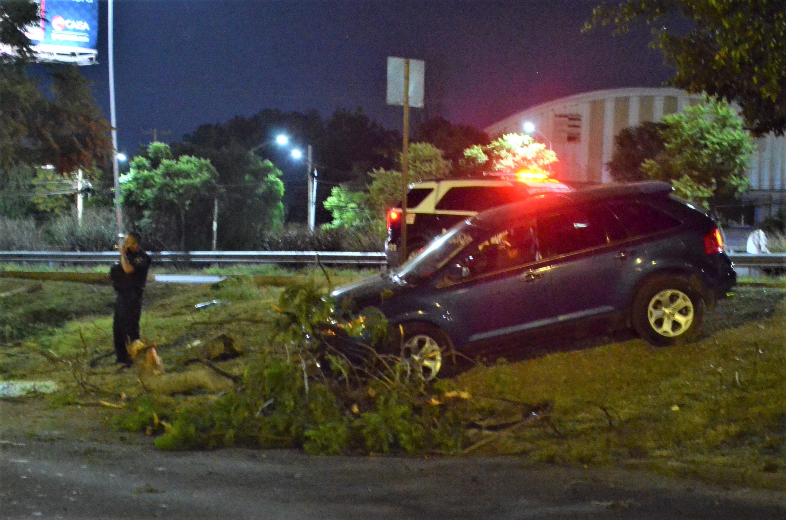 Protagoniza salida de camino en BQ - Noticias de Querétaro