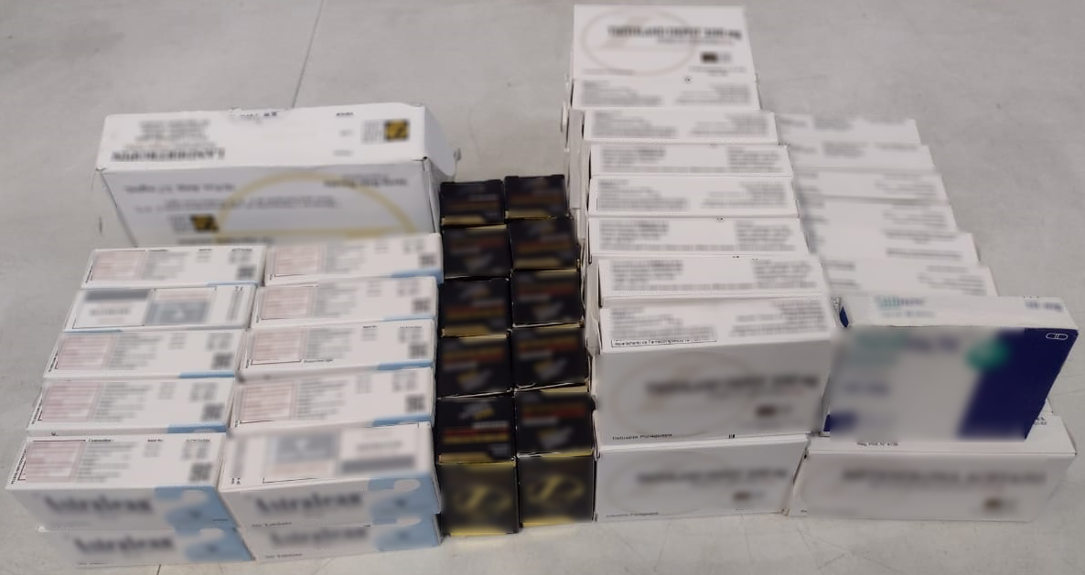 Aseguran medicamento controlado en el AIQ - Noticias de Querétaro