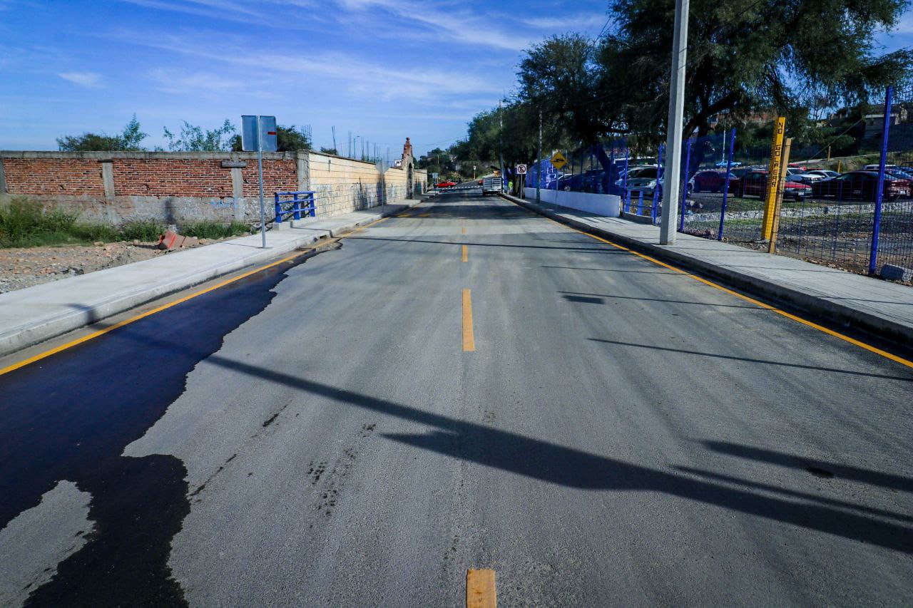 Entregan vialidad en Ramos Millán por 7.2 MDP - Noticias de Querétaro