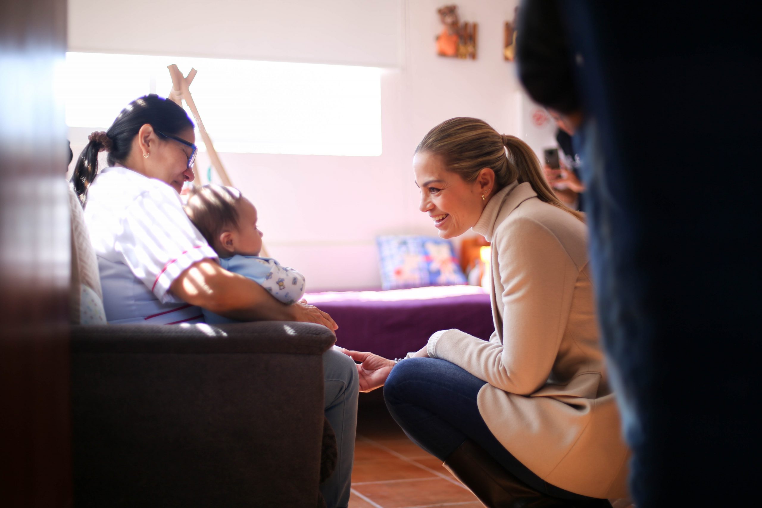 Visita Car Herrera las instalaciones de VIFAC - Noticias de Querétaro