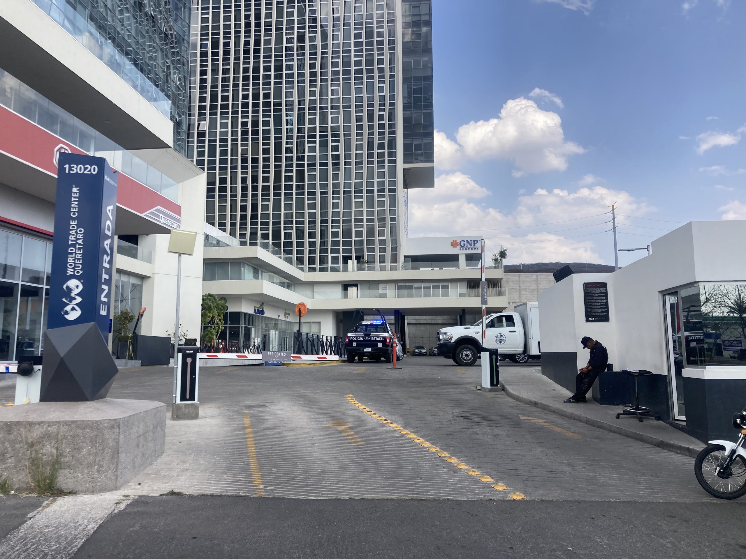Muere al caer del WTC - Noticias de Querétaro
