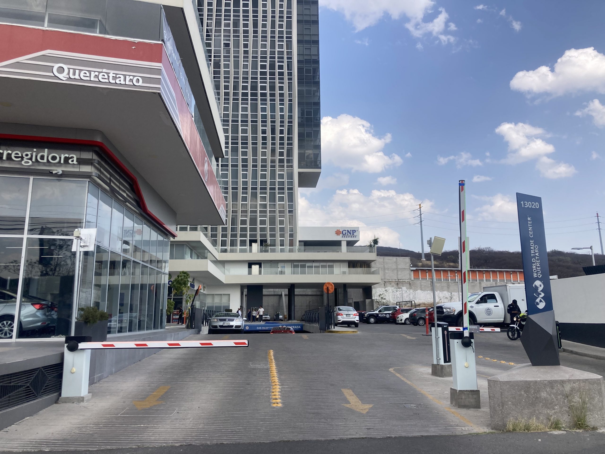 Muere al caer del WTC - Noticias de Querétaro