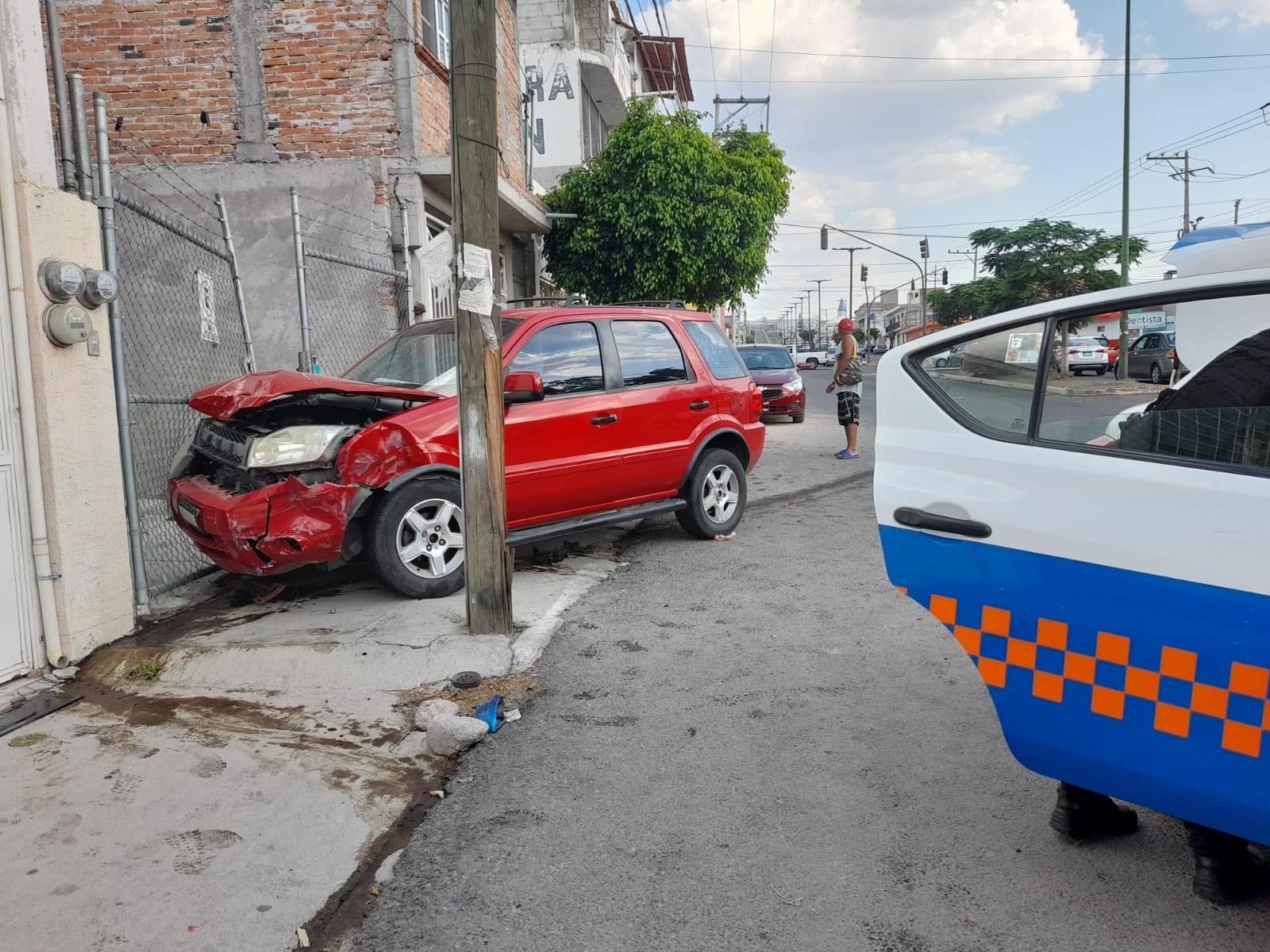 Fuerte accidente en San Juan del Río deja una lesionada - Noticias de ...