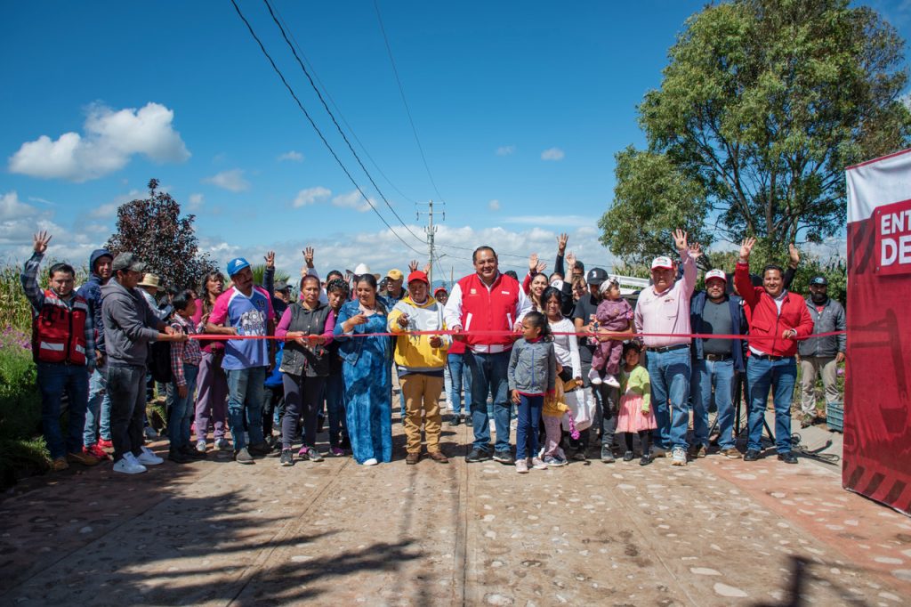 Cierra René Mejía su administración trabajando: entrega más de 50 obras ...