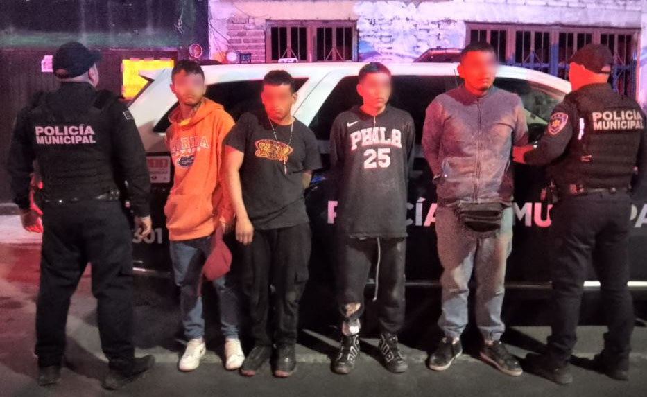 Tras Persecución Detienen A Cuatro Noticias De Querétaro