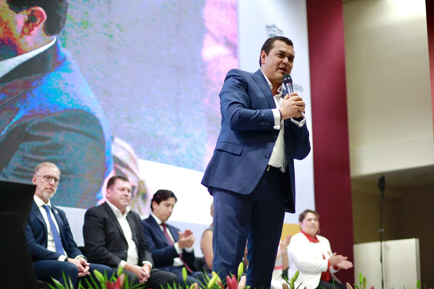 Alberto Nava rinde protesta como edil de Pedro Escobedo - Noticias de ...