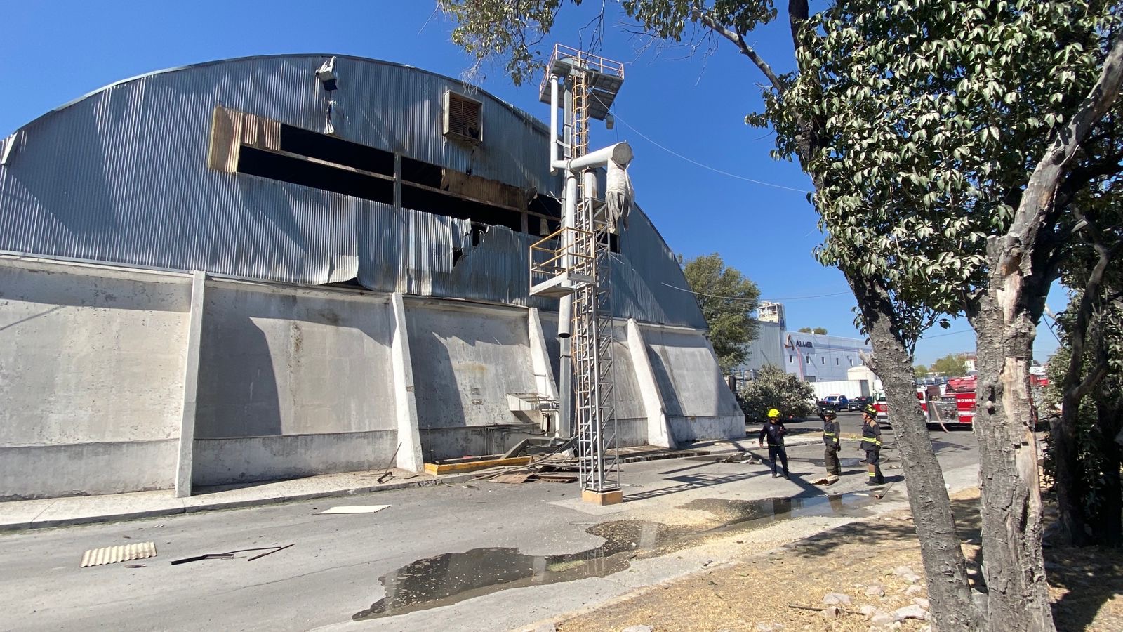 Explosión en silo, deja un muerto y un herido - Noticias de Querétaro