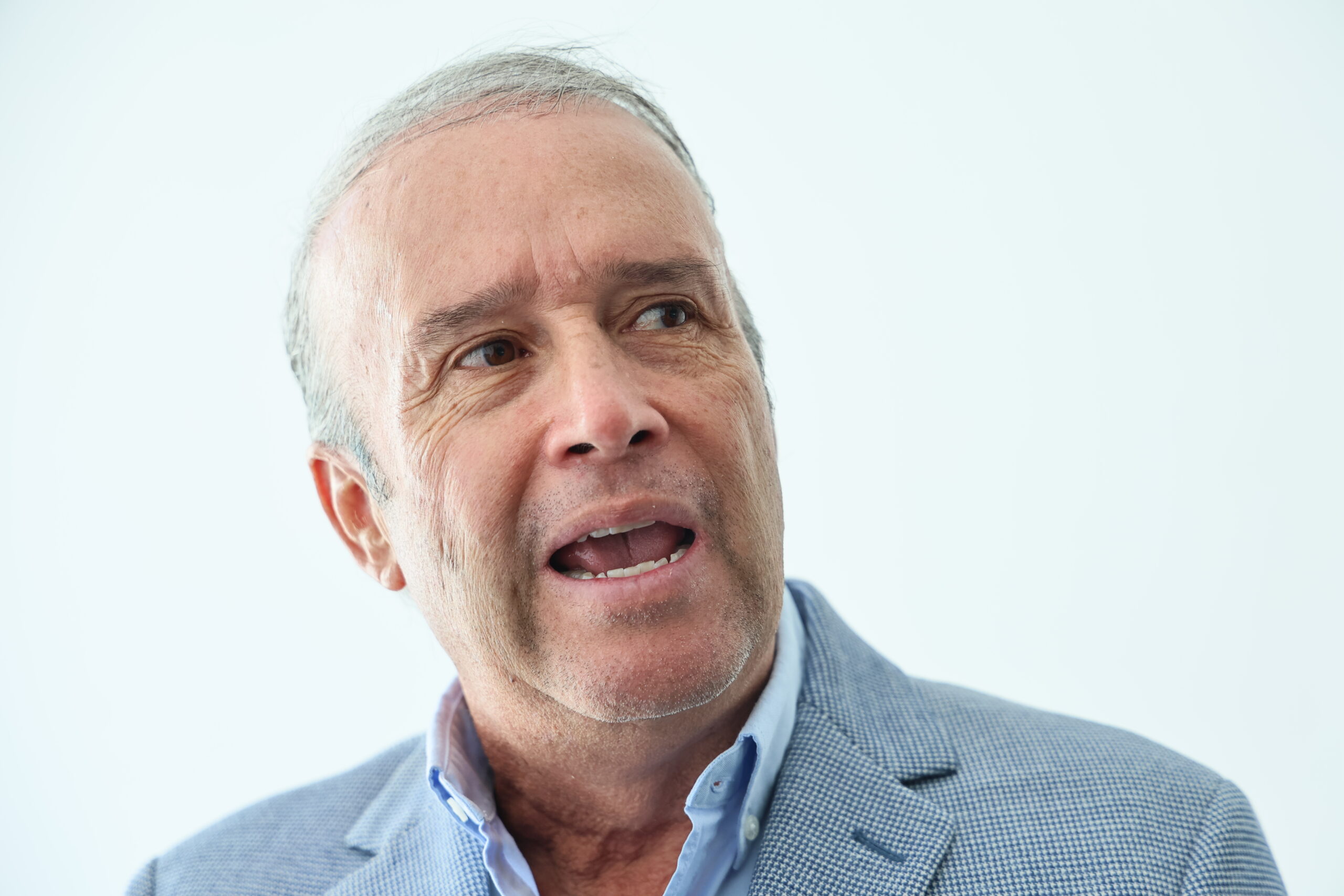 Respalda Mario Calzada a Alejandro Moreno - Noticias de Querétaro