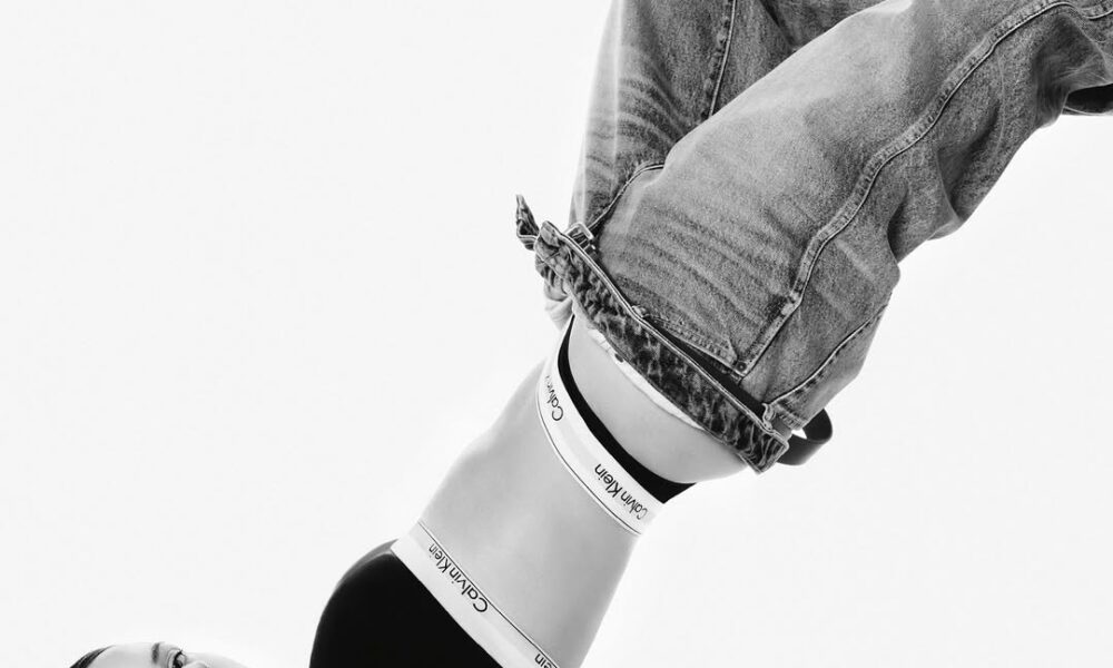 Rosalía deslumbra como modelo de Calvin Klein - Noticias de Querétaro