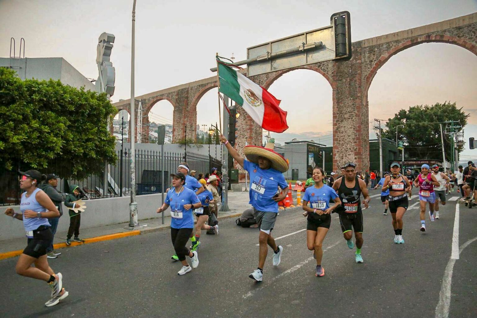 Celebran 15 años del Querétaro Maratón - Noticias de Querétaro