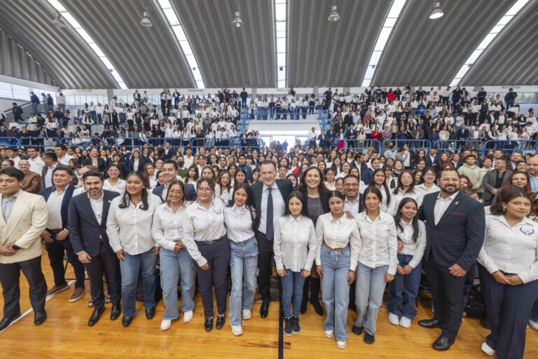 Destaca Kuri aportación de la CBENEQ en su 140 aniversario - Noticias ...