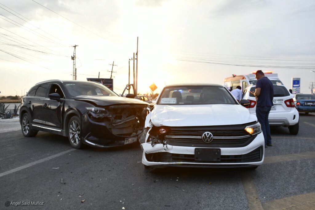 Cierre de circulación provoca choque en la carretera a Tlacote ...