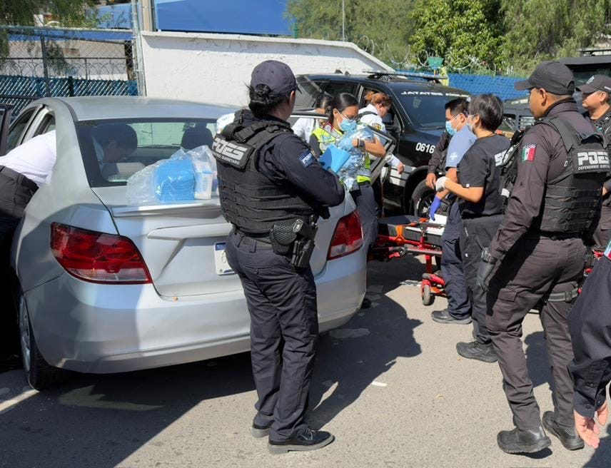 En Rhino, brindan apoyo a mujer en labor de parto - Noticias de Querétaro